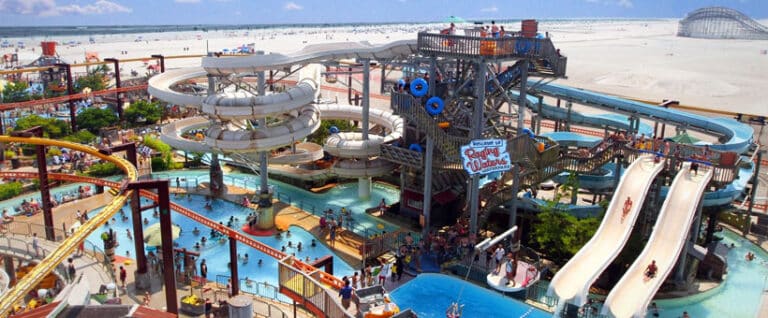 Best Jersey Shore Water Parks 2026 | NJ Water Park Guide | Flies On The ...
